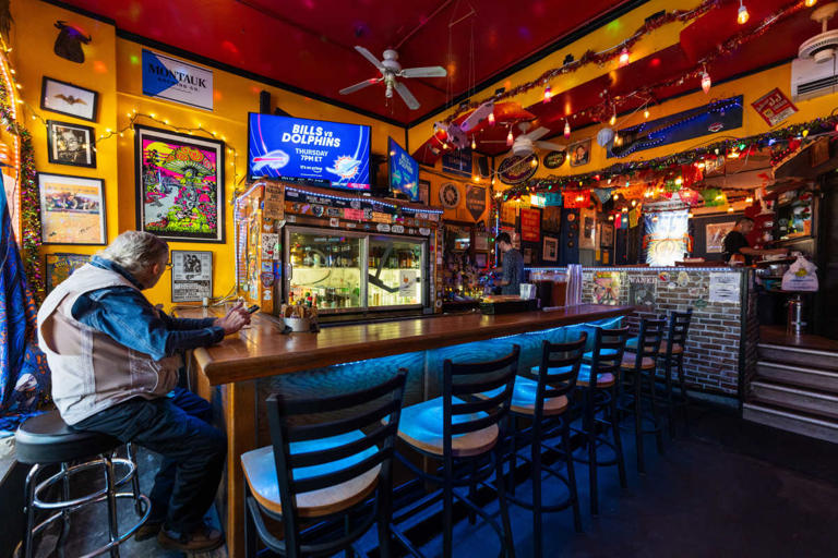 Where To Get A Great, No-Fuss Burger In NYC