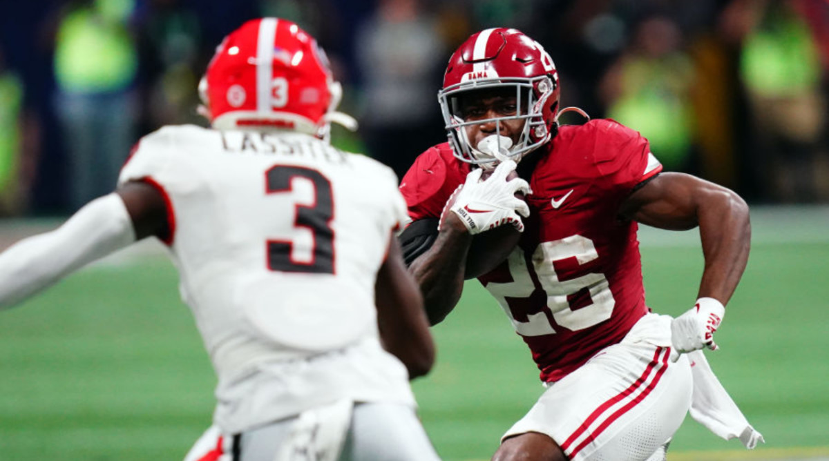 WATCH: Jam Miller's Touchdown Brings Alabama Closer Against Vanderbilt