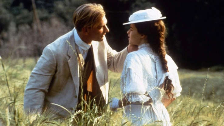 R.I.P. Maggie Smith - Her 10 Greatest Performances R.I.P. Maggie Smith - Her 10 Greatest Performances