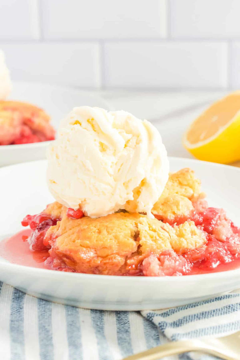 Fresh Strawberry Cobbler