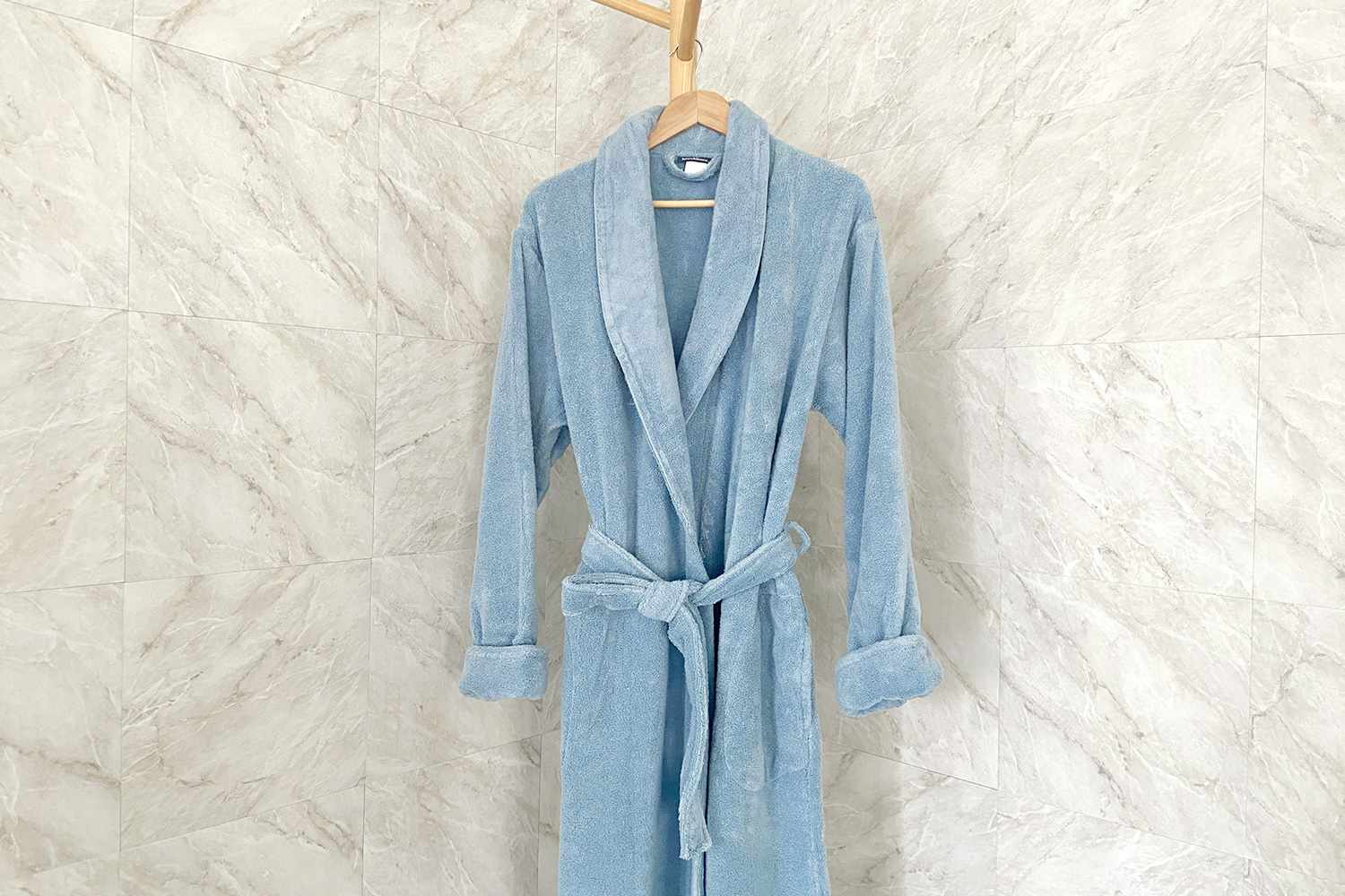 Brooklinen’s Super-Plush Robe is My Cozy Cold-Weather Essential—And It ...