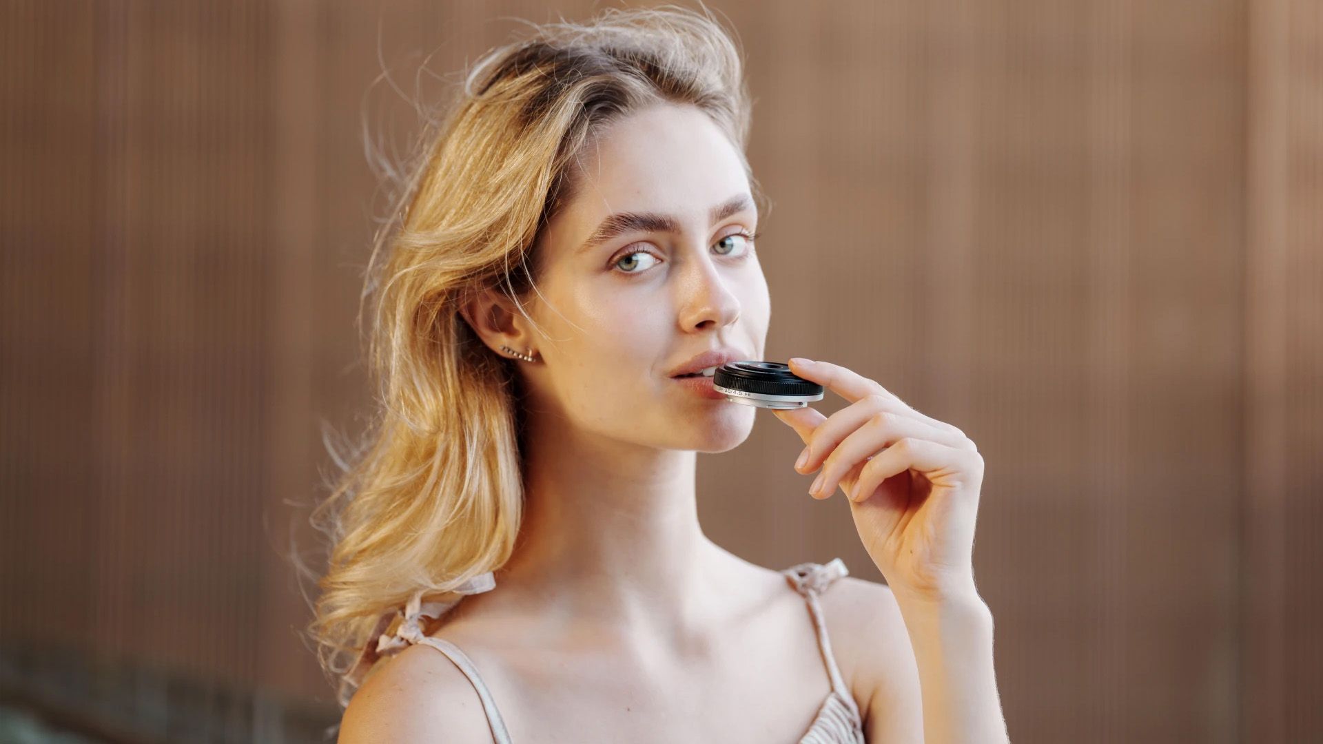 Viltrox's super-slim 'chip' lens is now available for Fujifilm X-mount ...