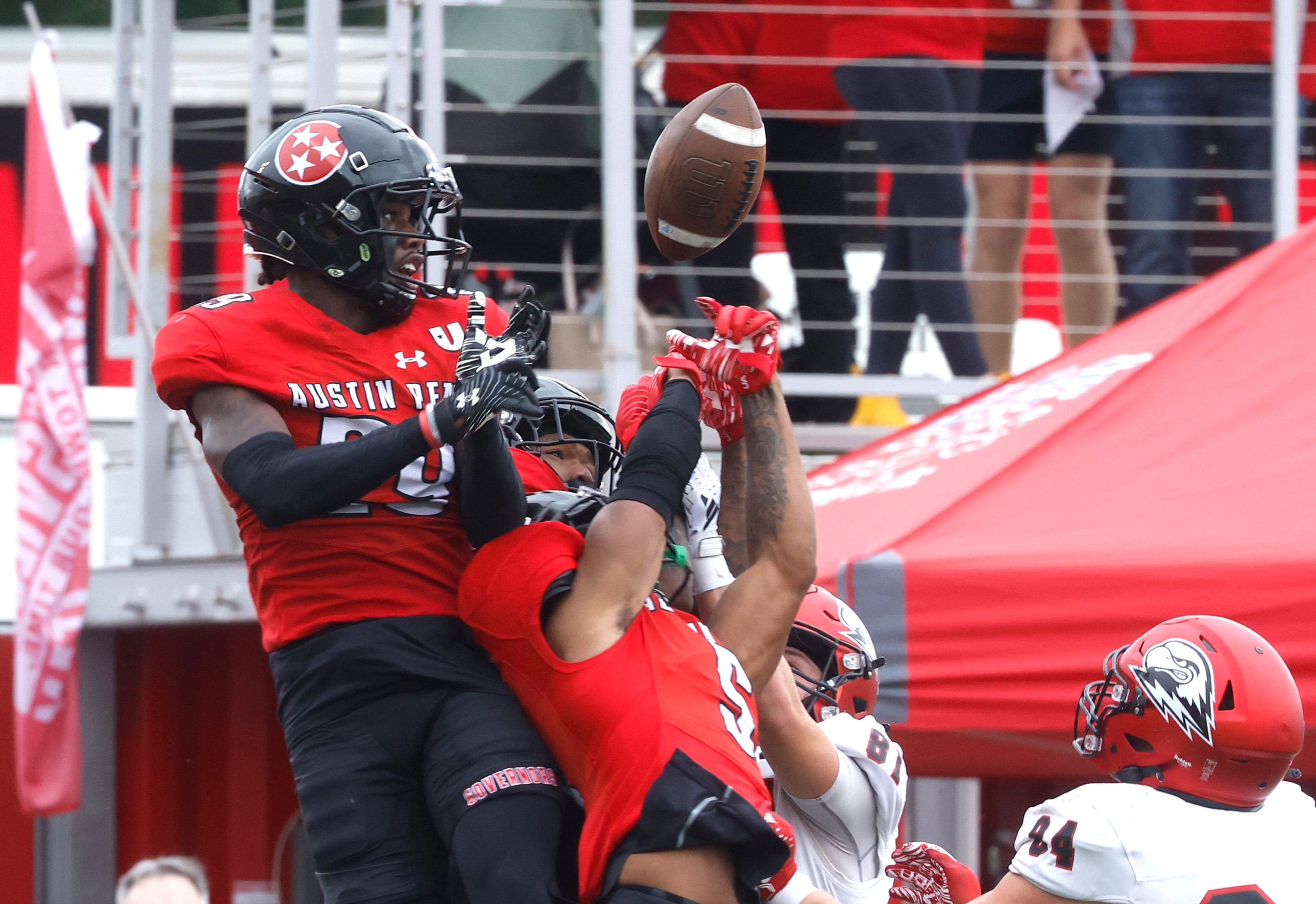 What to know about Austin Peay football in 2025, including strong recruiting class under Jeff Faris