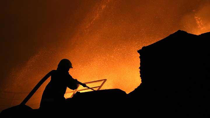 Diduga ada kebocoran gas, SPBE di Bekasi meledak