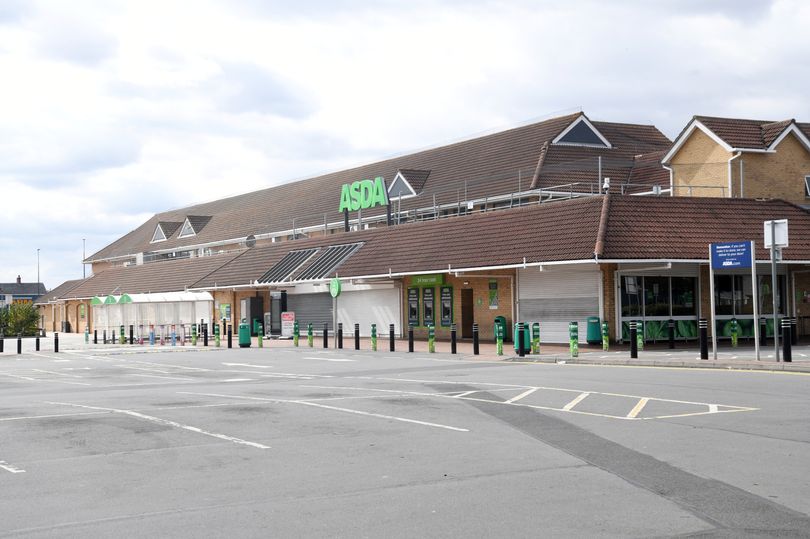 'I have a bomb' - what man told Asda security guard as he demanded cash ...