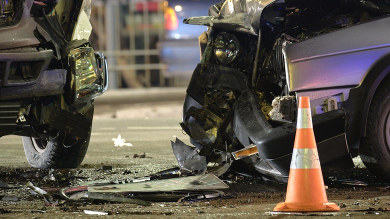 7 Safety Tips For Driving At Night
