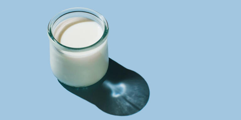 Gwyneth Paltrow and RFK, Jr. Drink It. But Is Raw Milk Safe? Food ...