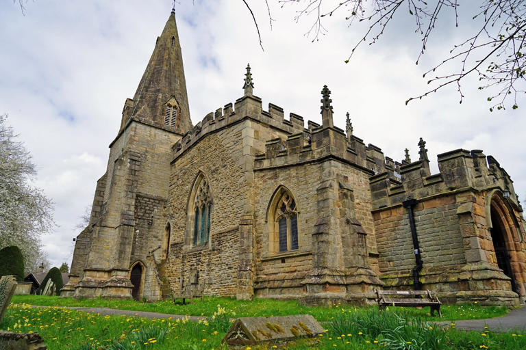 16 beautiful spring villages in Derbyshire and the Peak District ...