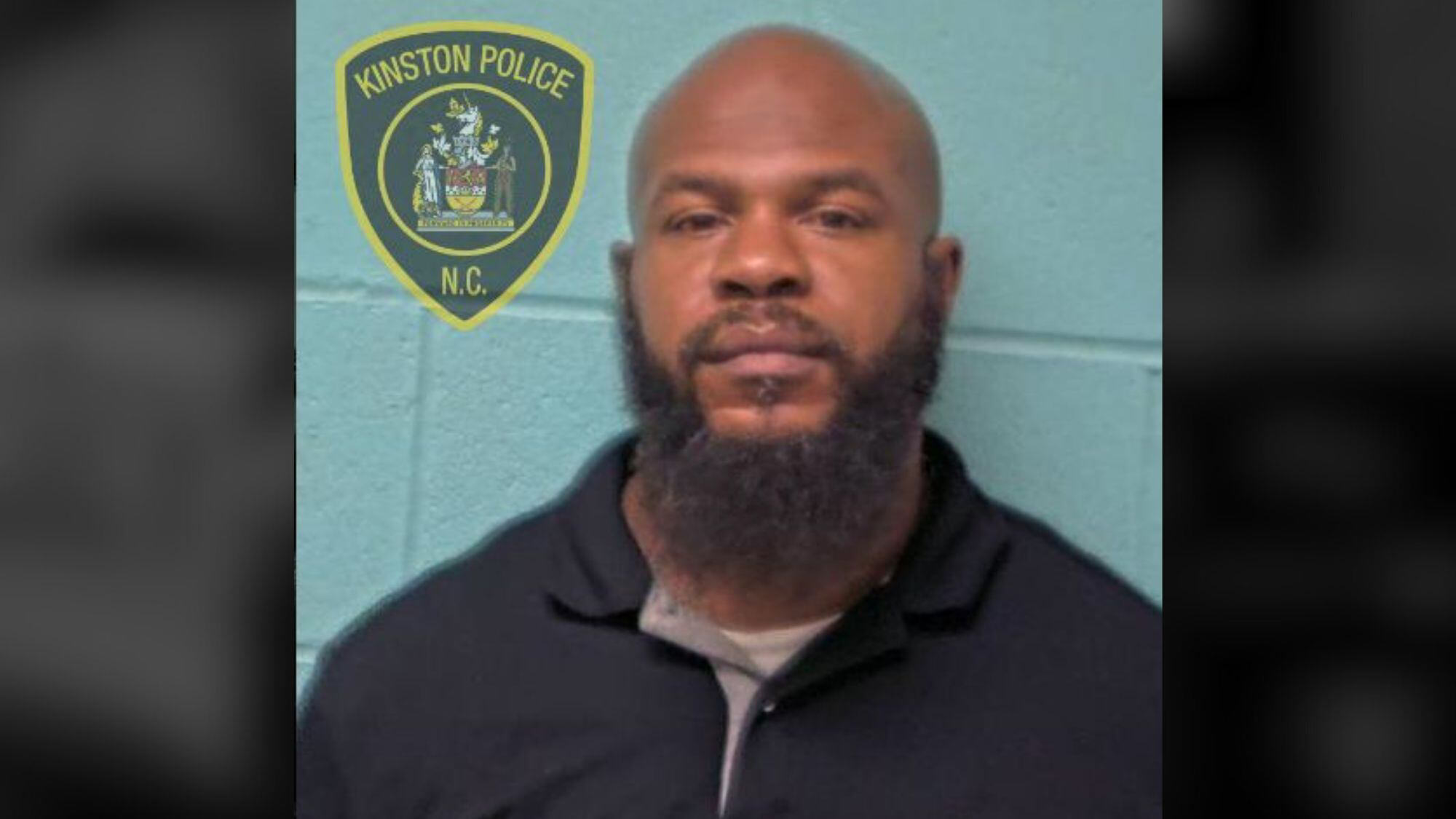 Kinston police arrest man after finding alcohol, weed, & gun in car Kinston police arrest man after finding alcohol, weed, & gun in car