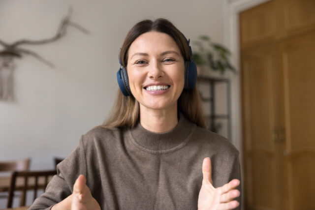 16 Things “Smart” People Say That Make Them Sound A Bit Thick