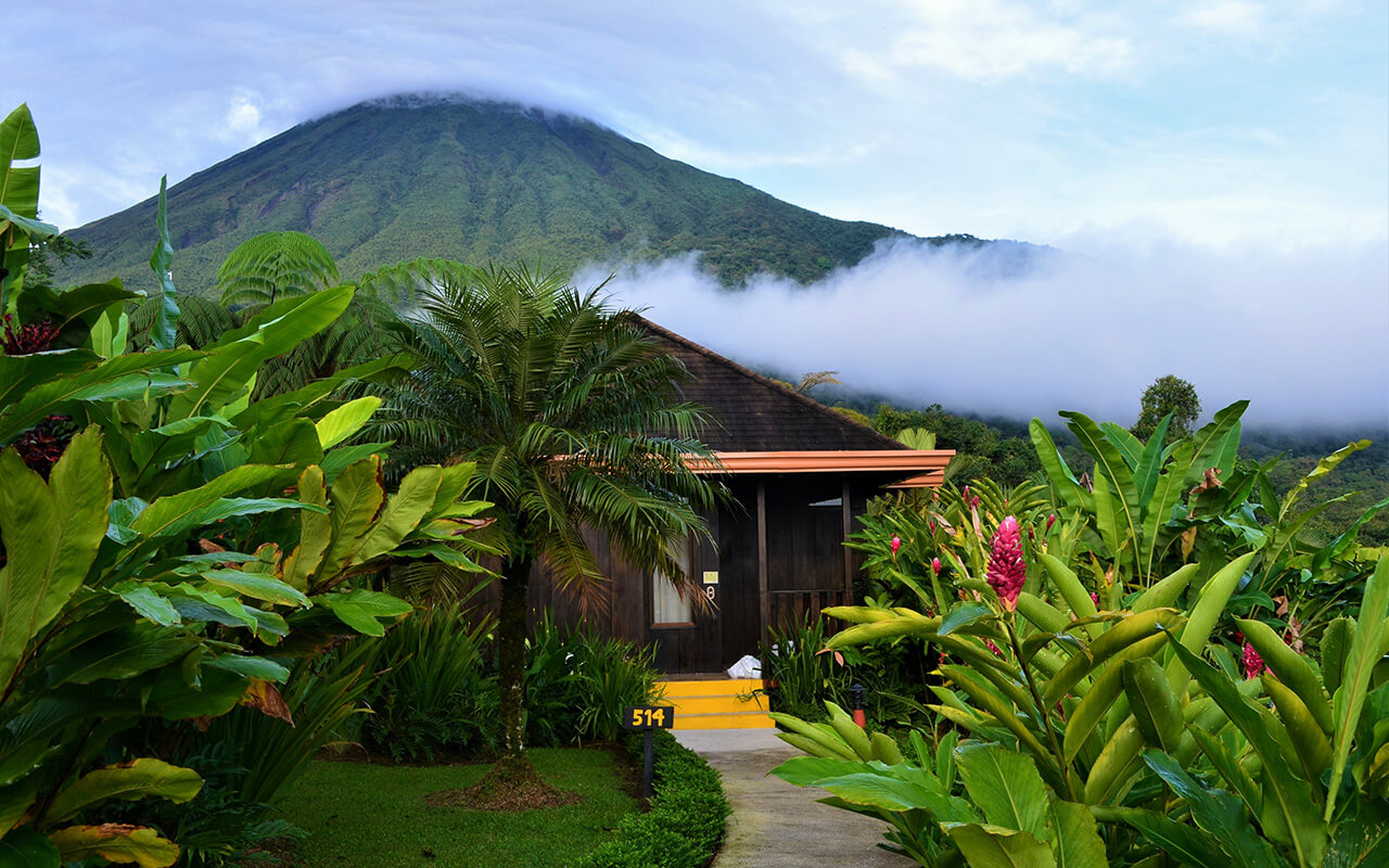 10 Hotels Near Volcanoes With Incredible Views