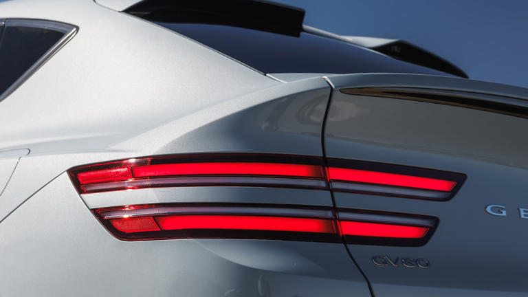 2025 Genesis GV80 Coupe 3.5T e-Supercharged SUVOTY Review: Style and ...