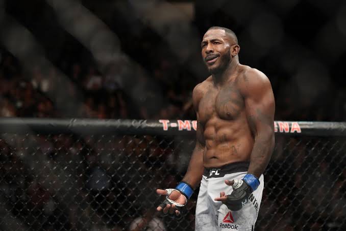 Às vésperas do UFC 307, Khalil Rountree revela como foi dominado por ...