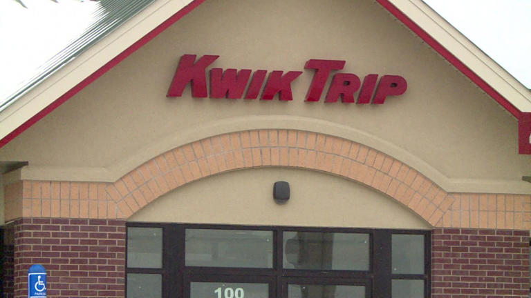 Kwik Trip building network of electric vehicle chargers