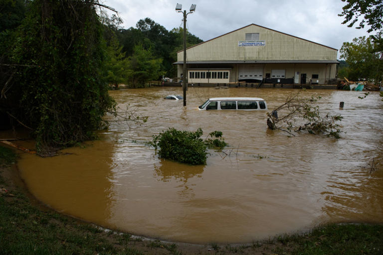 At Least Two Dead After Flash Flooding In U.S. State Wednesday Night