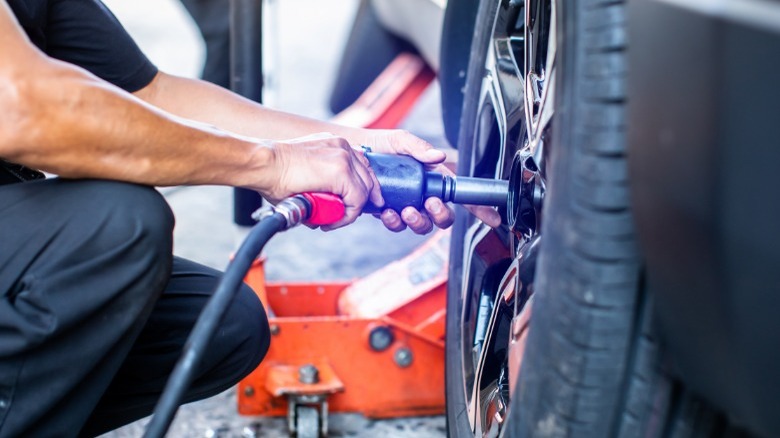Building A Mechanic's Tool Kit? Here's Where To Splurge And Where To Skimp