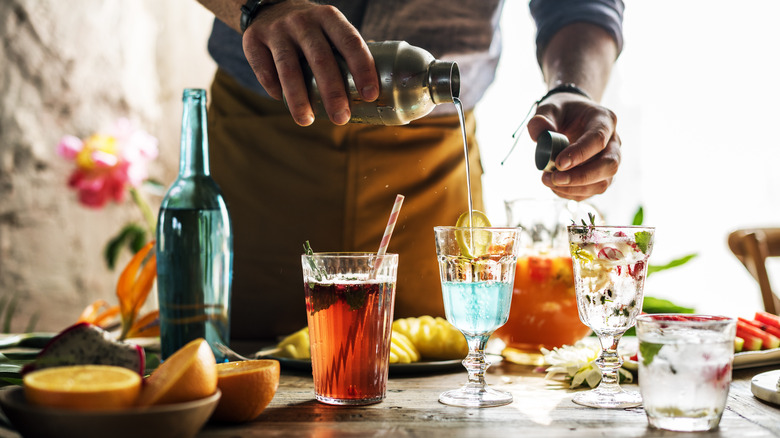 7 Tips For Adding Vermouth To Mixed Drinks, From A Certified Sommelier