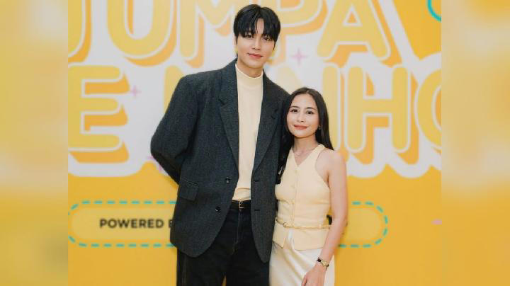 Pamer Foto Bareng Lee Min Ho, Prilly Latuconsina Minta Saran Netizen ... Pamer Foto Bareng Lee Min Ho, Prilly Latuconsina Minta Saran Netizen ...