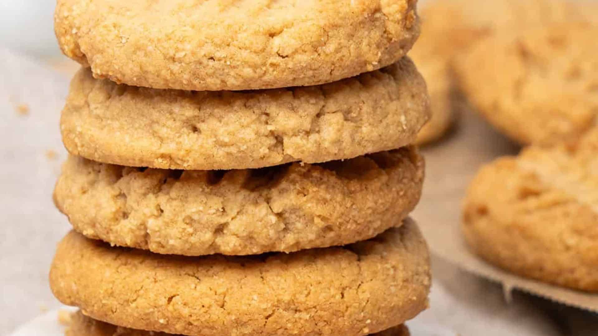 25 tasty desserts that taste expensive but cost next to nothing