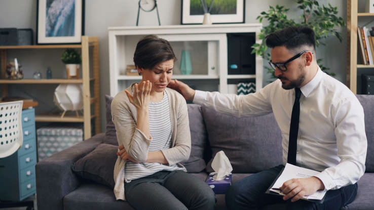 20 Signs You’re Falling Out Of Love With Your Partner 20 Signs You’re Falling Out Of Love With Your Partner