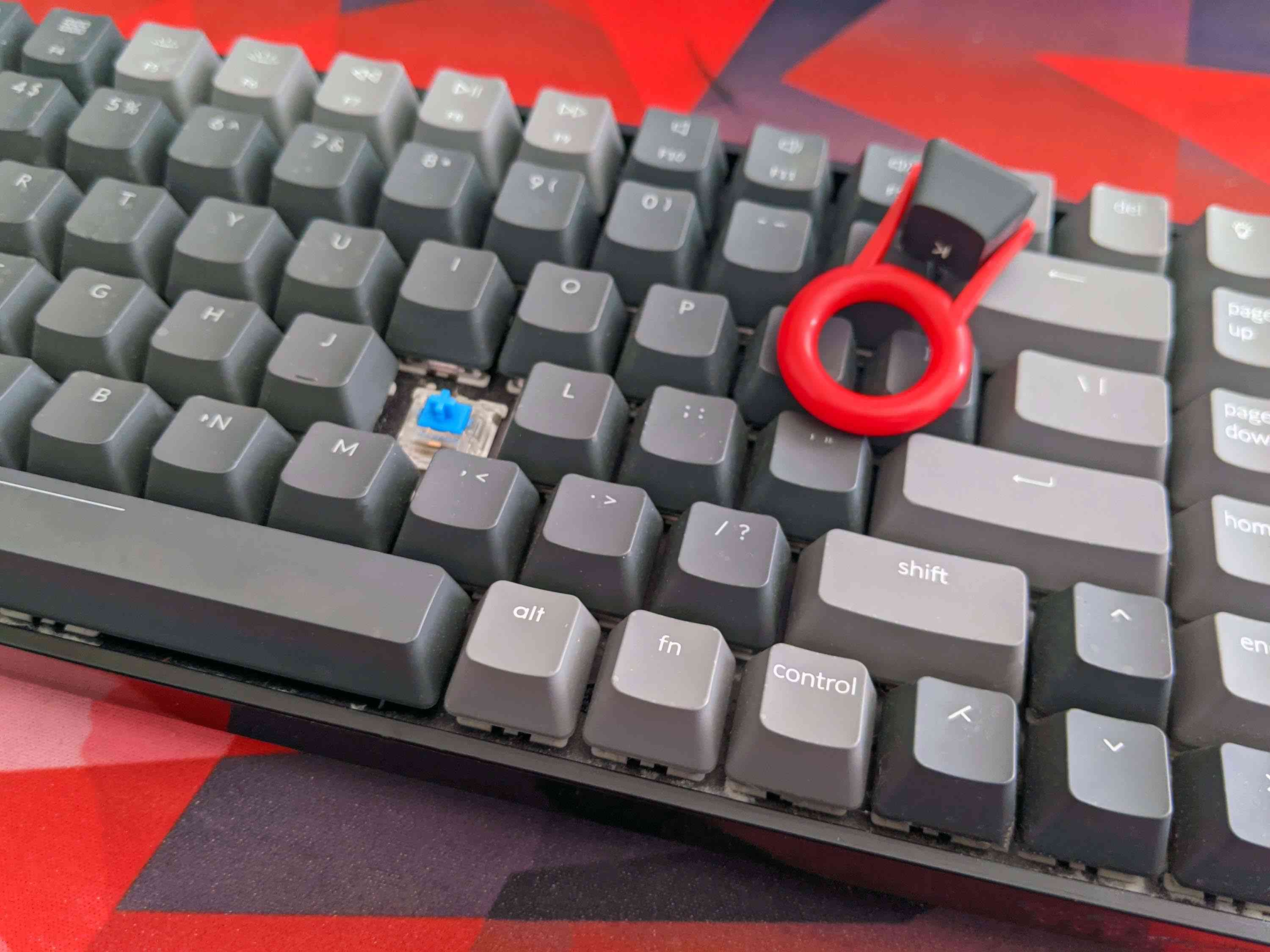 How to Troubleshoot and Fix a Faulty Mechanical Keyboard Key