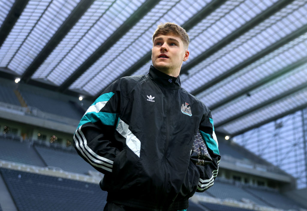 Newcastle United defender returns to training - Premier League rules ...