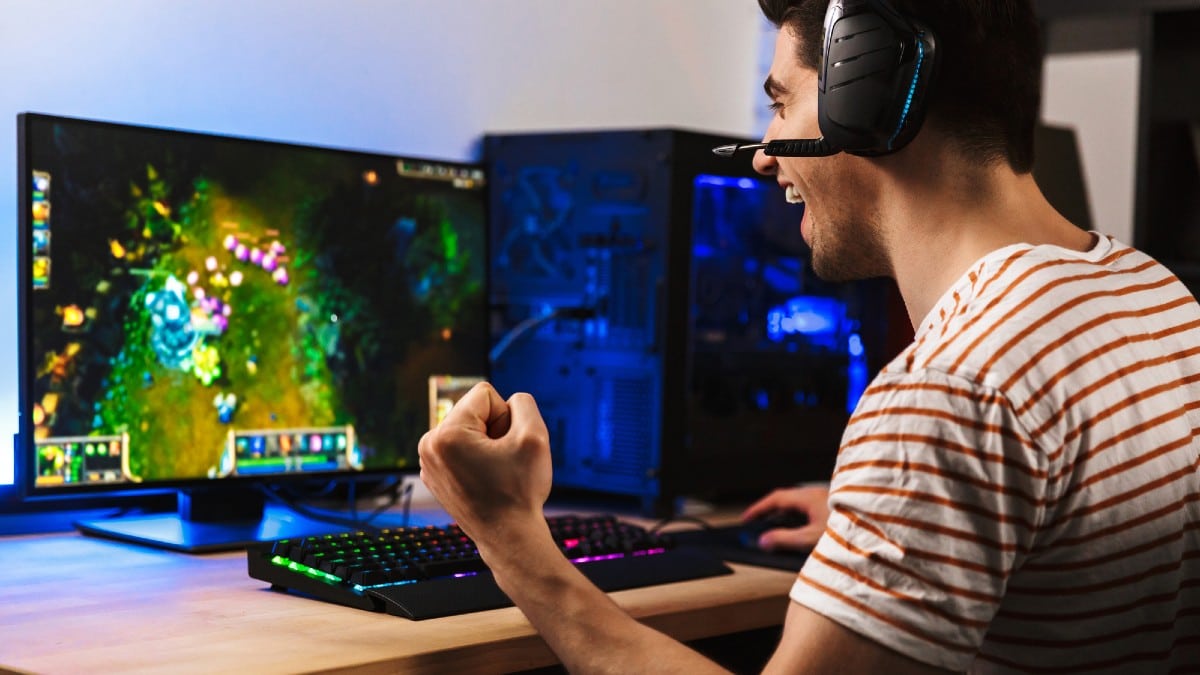Simple hobbies you can turn into real earnings