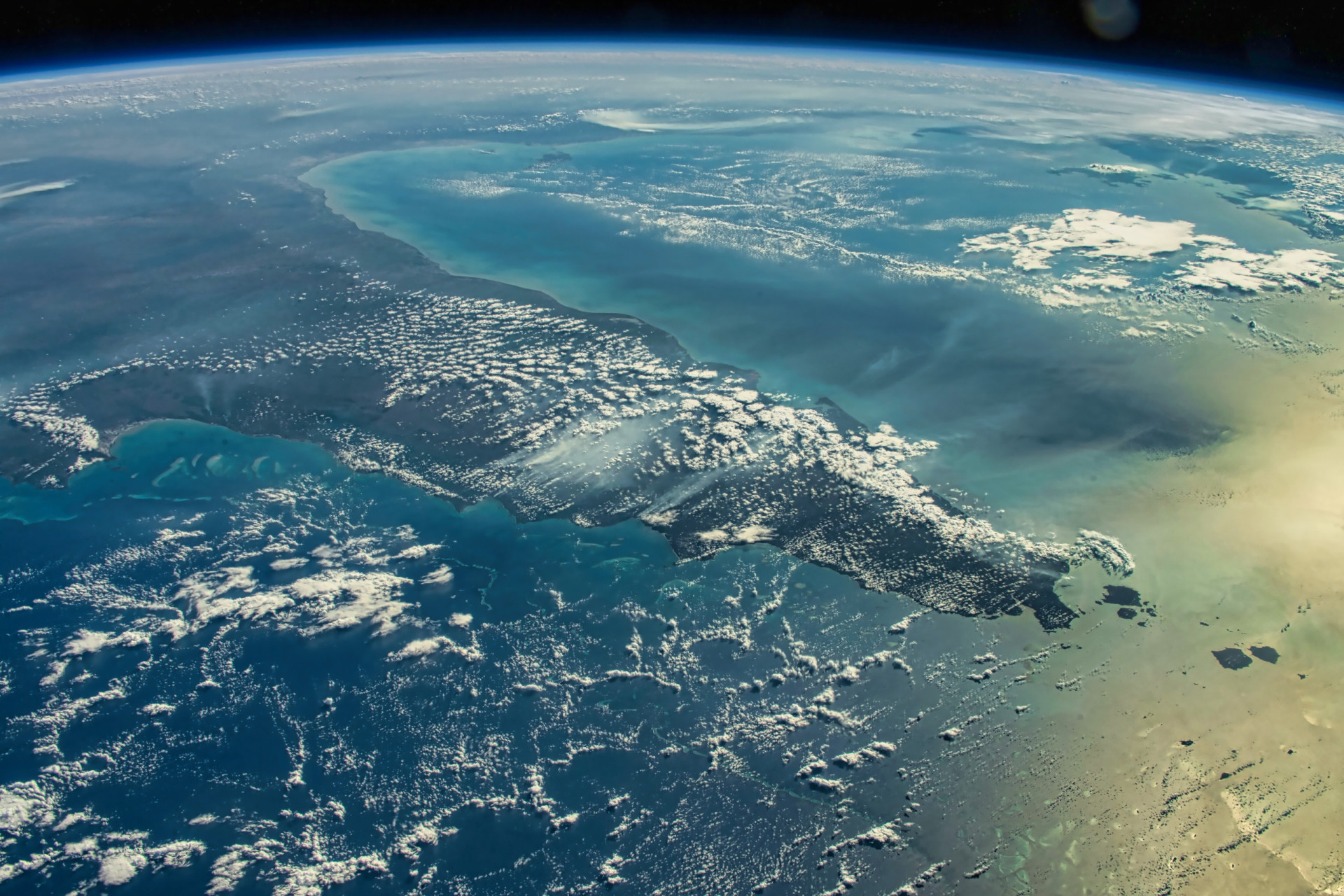 Hoe lang kun je op zee overleven als je verdwaald bent?