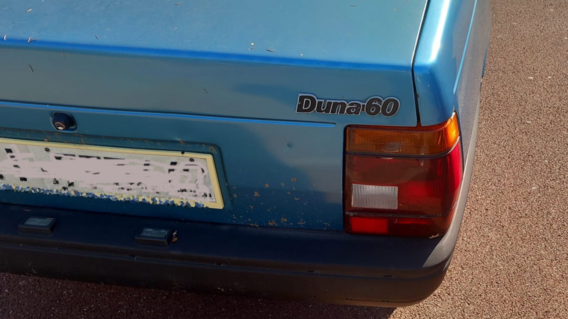 Lelijk of onbegrepen? Foto's van de legendarische Fiat Duna