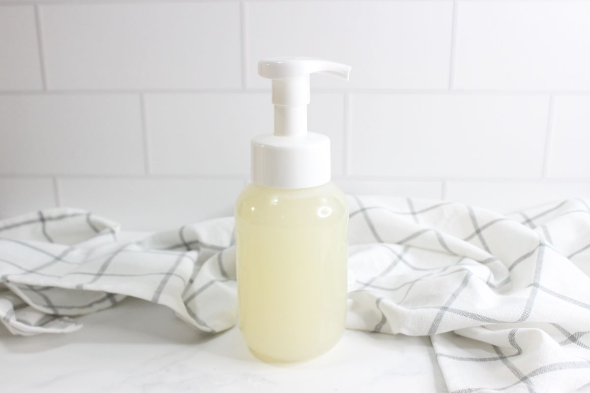 How to Make Your Own Foaming Hand Wash