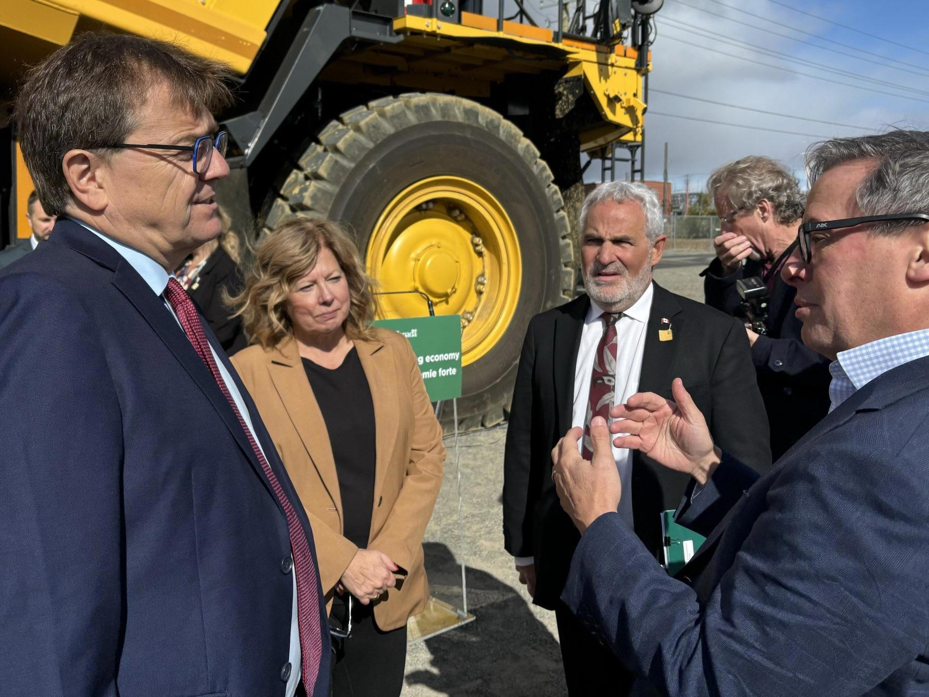 Des millions de dollars pour des projets miniers à Sudbury et à Timmins Des millions de dollars pour des projets miniers à Sudbury et à Timmins