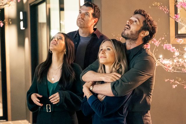 Adam Brody, Kristen Bell and Their “Nobody Wants This” Costars Drop ...