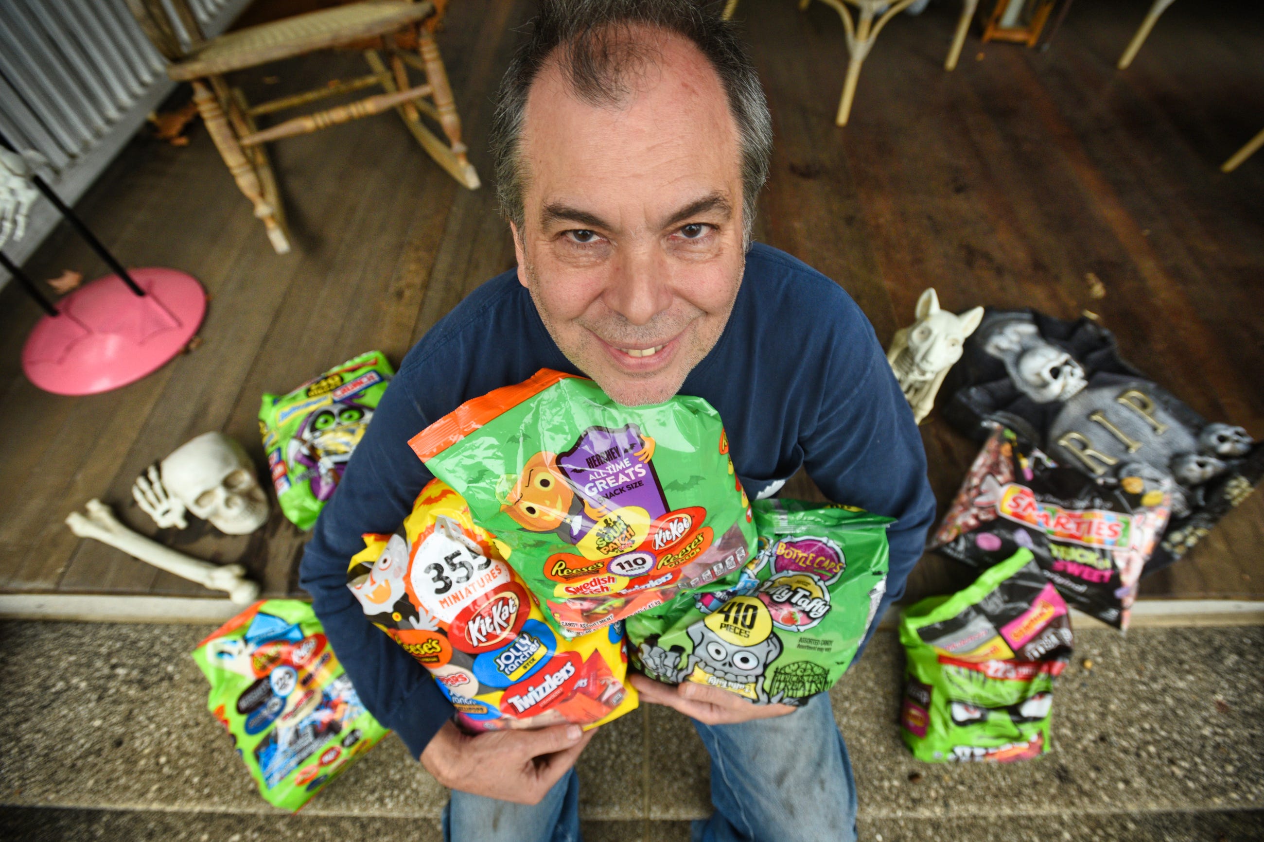 Halloween candy costs more this year; get trick-or-treat deals at ...