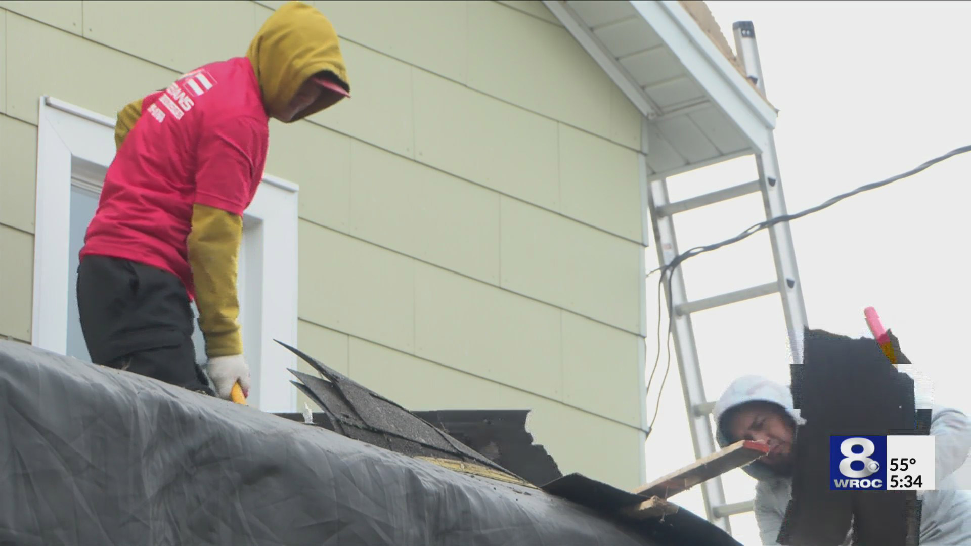 Blue Star Canteen, a veteran support group, receives donated roof, windows Blue Star Canteen, a veteran support group, receives donated roof, windows