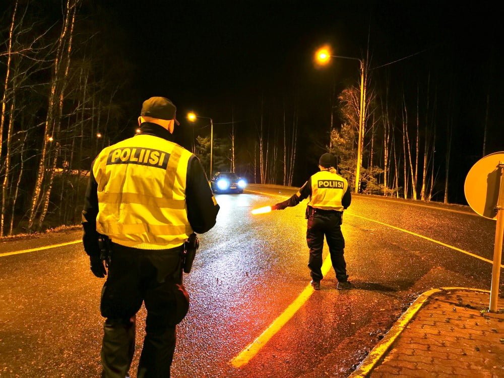 Lounais-Suomen poliisi: Erityisesti liikenteessä on ollut paljon ...
