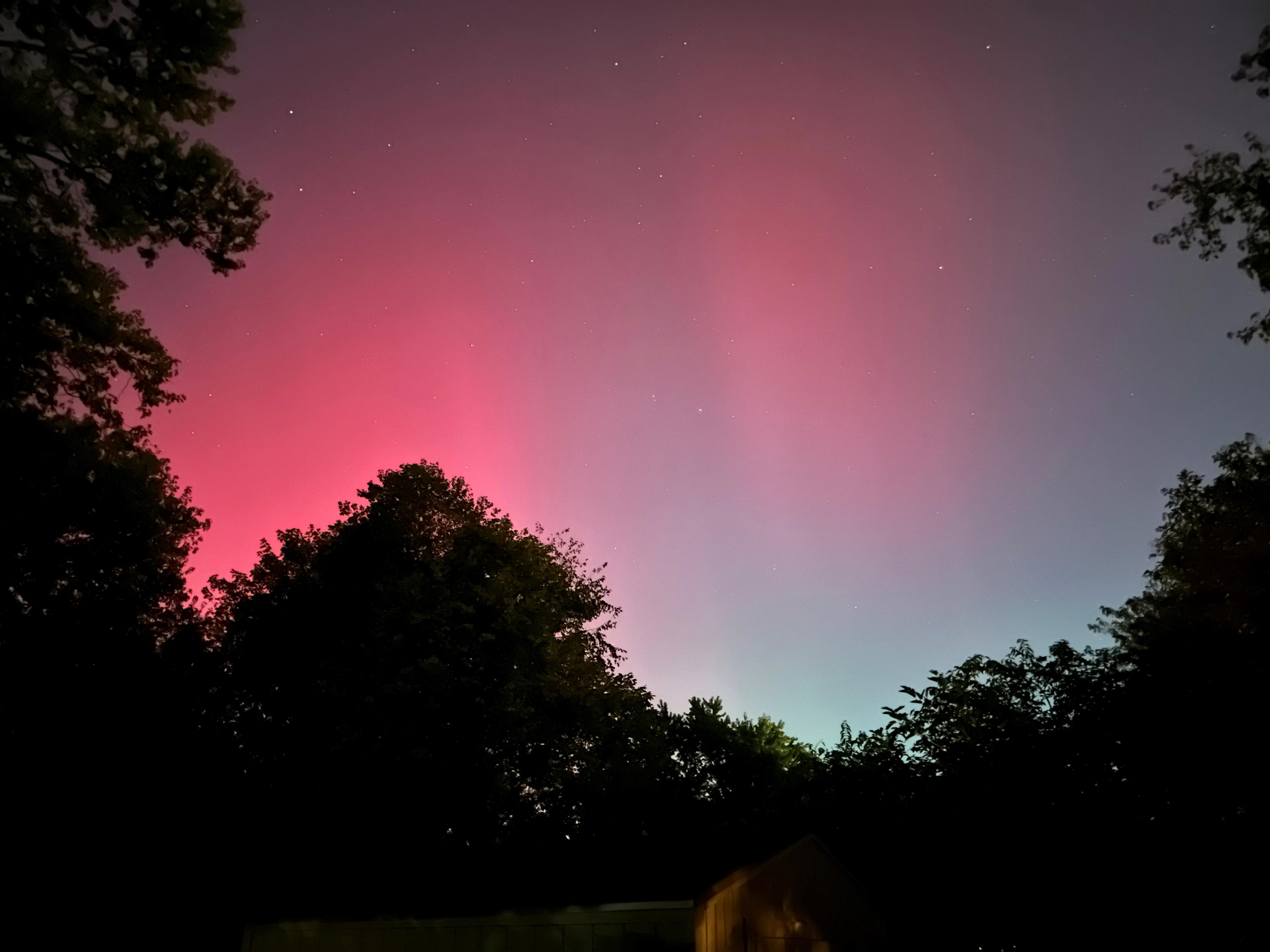 The aurora could return to Cincinnati's skies tonight. Here's when