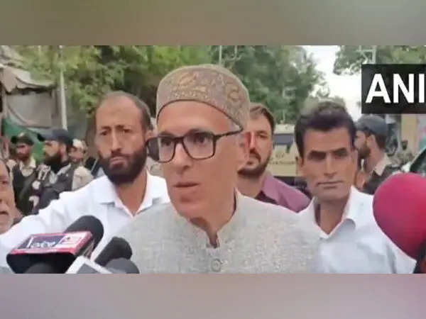 NC-Cong alliance stakes claim to form JK govt NC-Cong alliance stakes claim to form JK govt