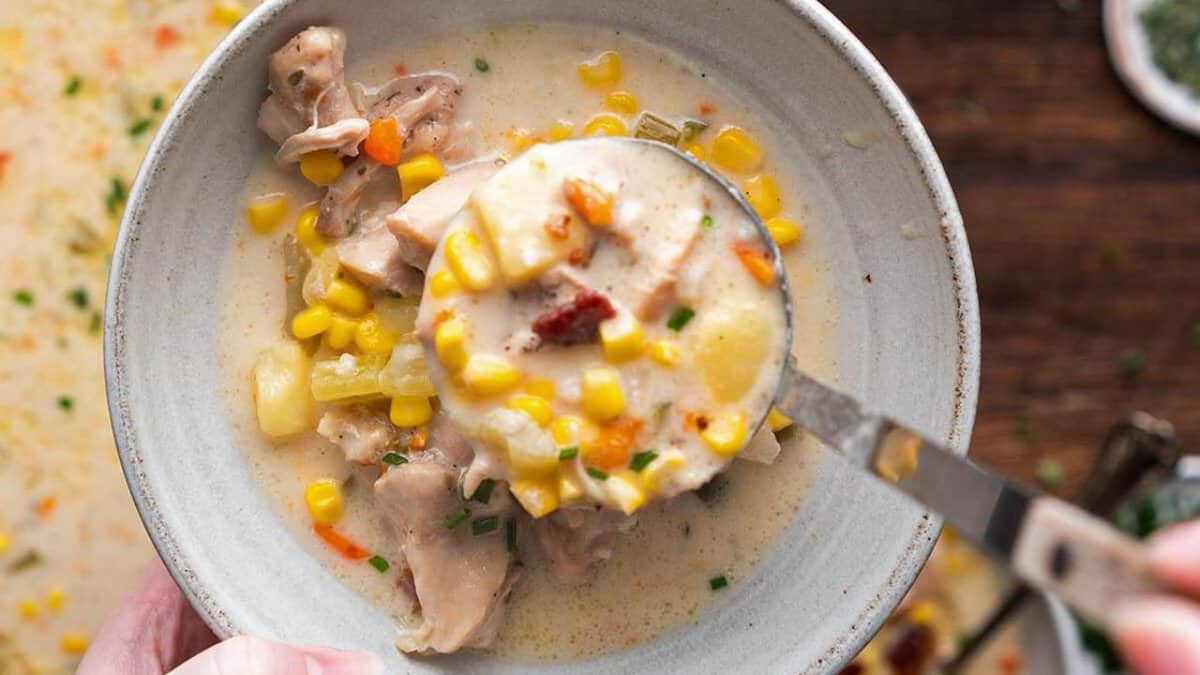 25 slow cooker meals that do all the work on hot summer nights
