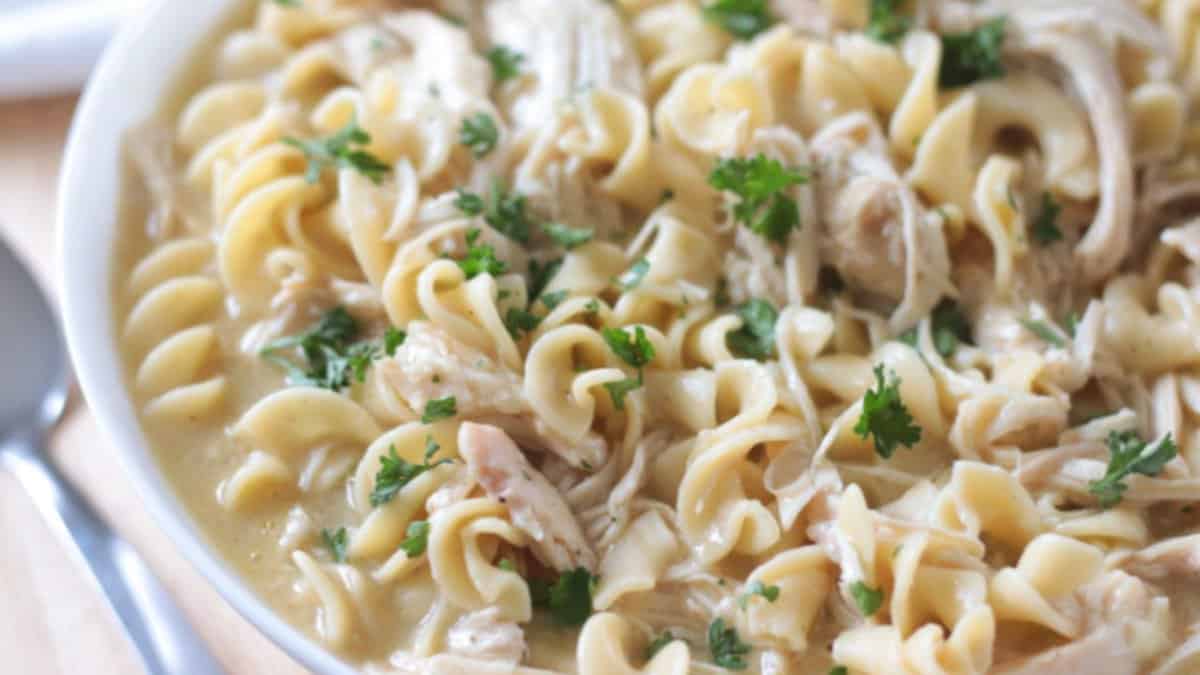 23 Slow Cooker Recipes That Are Perfect for Beginners