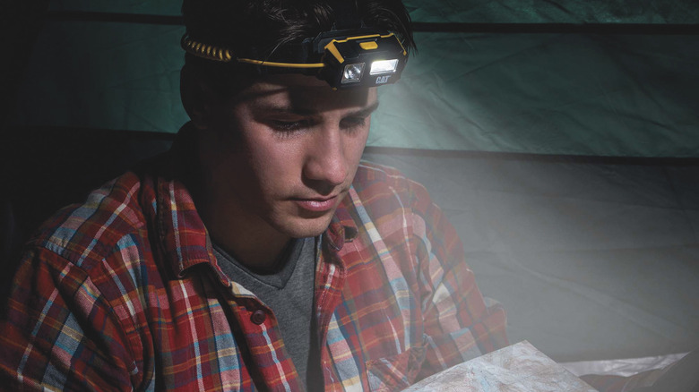 5 Cat Tools & Accessories That Will Come In Handy At The Jobsite