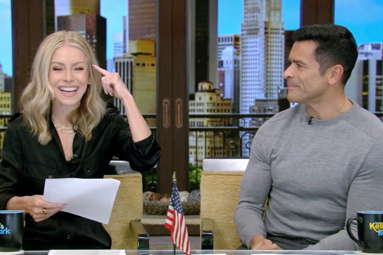 Kelly Ripa Quips That She’s The “New Jersey Medium” After Informing A ...