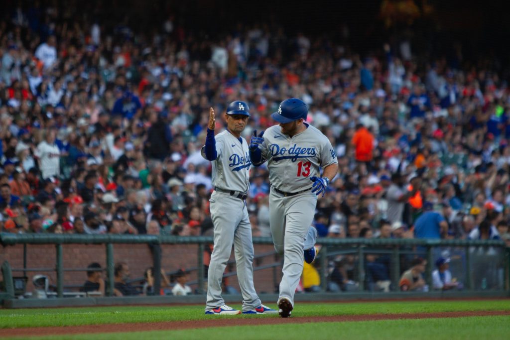 Dodgers Sweep Reds in NL Wild-Card Series