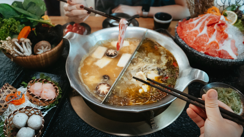 Hot Pot Vs Dry Pot: What's The Difference Between The Two?