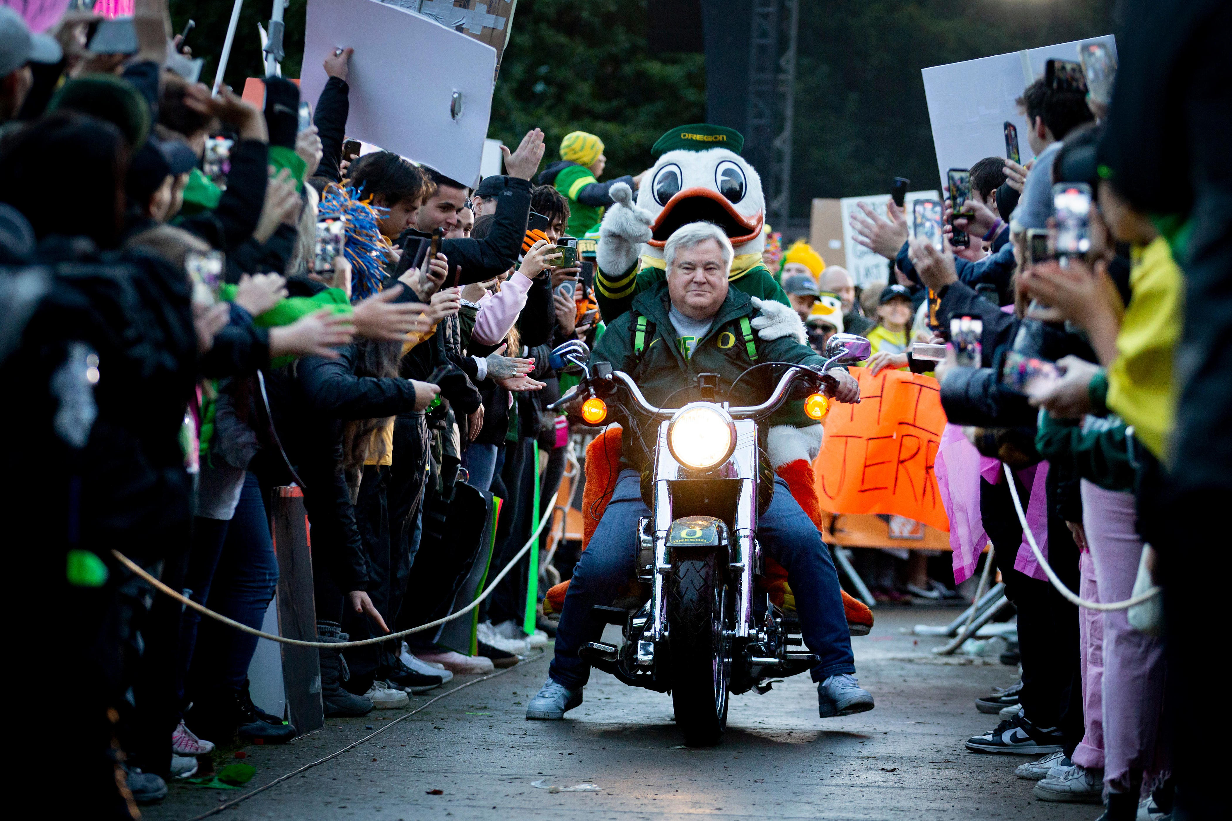 Eugene-Springfield loses businessman and longtime Ducks Harley rider