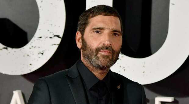 Adamo Dionisi, morto l'attore di Suburra: aveva 59 anni Adamo Dionisi, morto l'attore di Suburra: aveva 59 anni