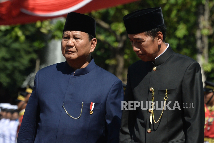 Prabowo Temui Jokowi di Rumah Solo, Bicarakan Apa? Prabowo Temui Jokowi di Rumah Solo, Bicarakan Apa?