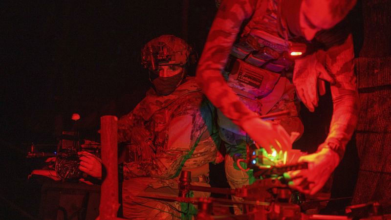 Rusland zegt meer dan 100 door Oekraïne beschoten drones te hebben ... Rusland zegt meer dan 100 door Oekraïne beschoten drones te hebben ...