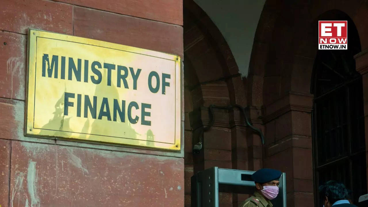 Finance Ministry mulls increasing these posts in PSU banks - Details Finance Ministry mulls increasing these posts in PSU banks - Details
