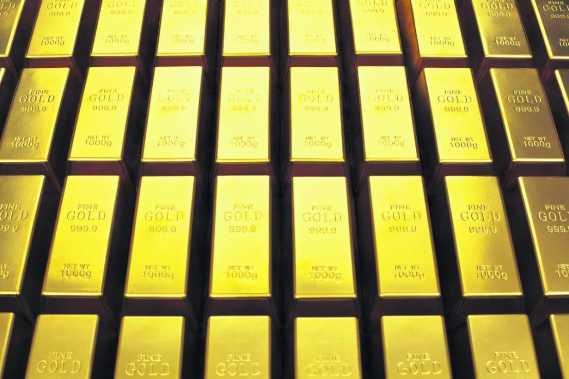 Tariff turmoil pushes gold to fresh high as mining stocks soar