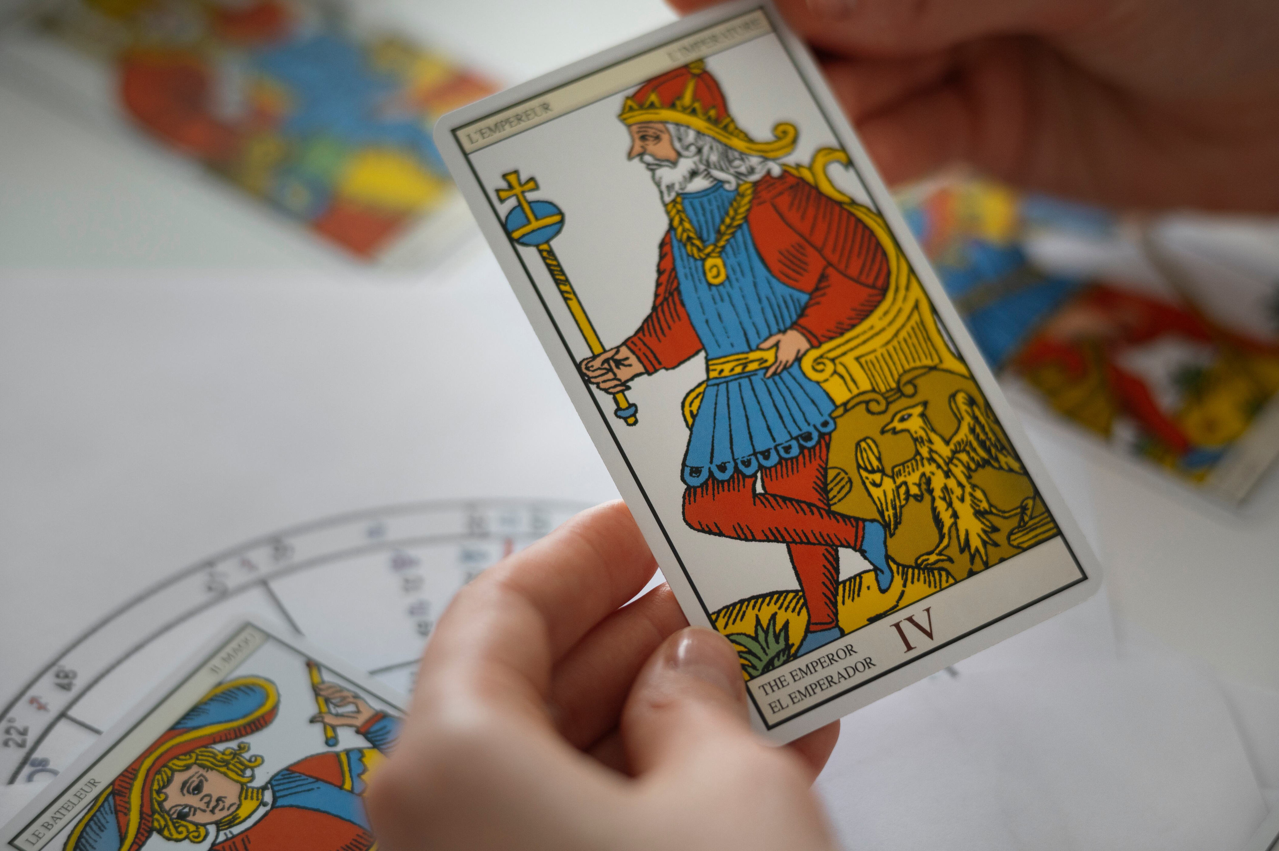 As revelações do tarot desta quarta-feira (3) para os signos de Áries ...